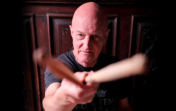 Chris Slade | The Strifinnays