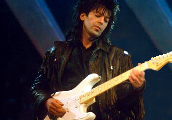 Kevin MacMichael | The Strifinnays