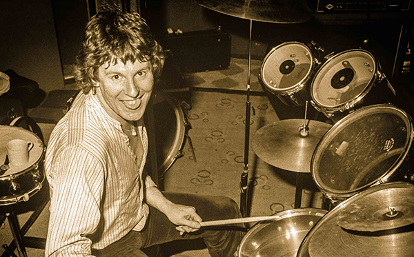Ted McKenna | The Strifinnays