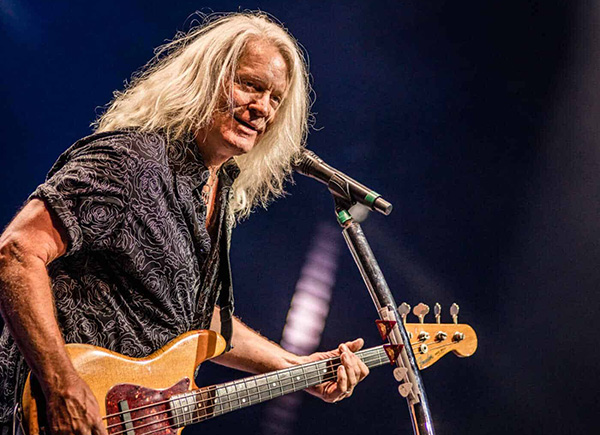 Bruce Hall | The Strifinnays