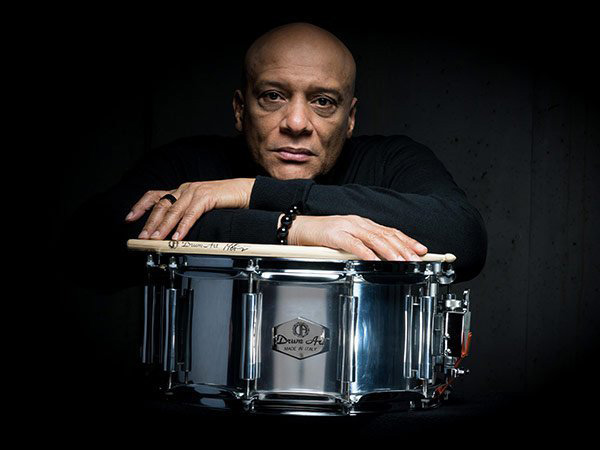 Mel Gaynor | The Strifinnays