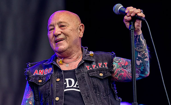 Angry Anderson | The Strifinnays